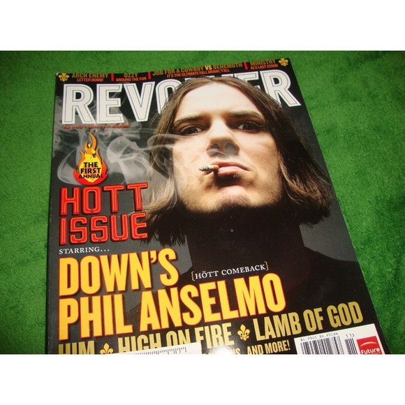 Accents | Revolver Magazine 11207 Arch Enemydownlamb Of Godhimthe Red ...